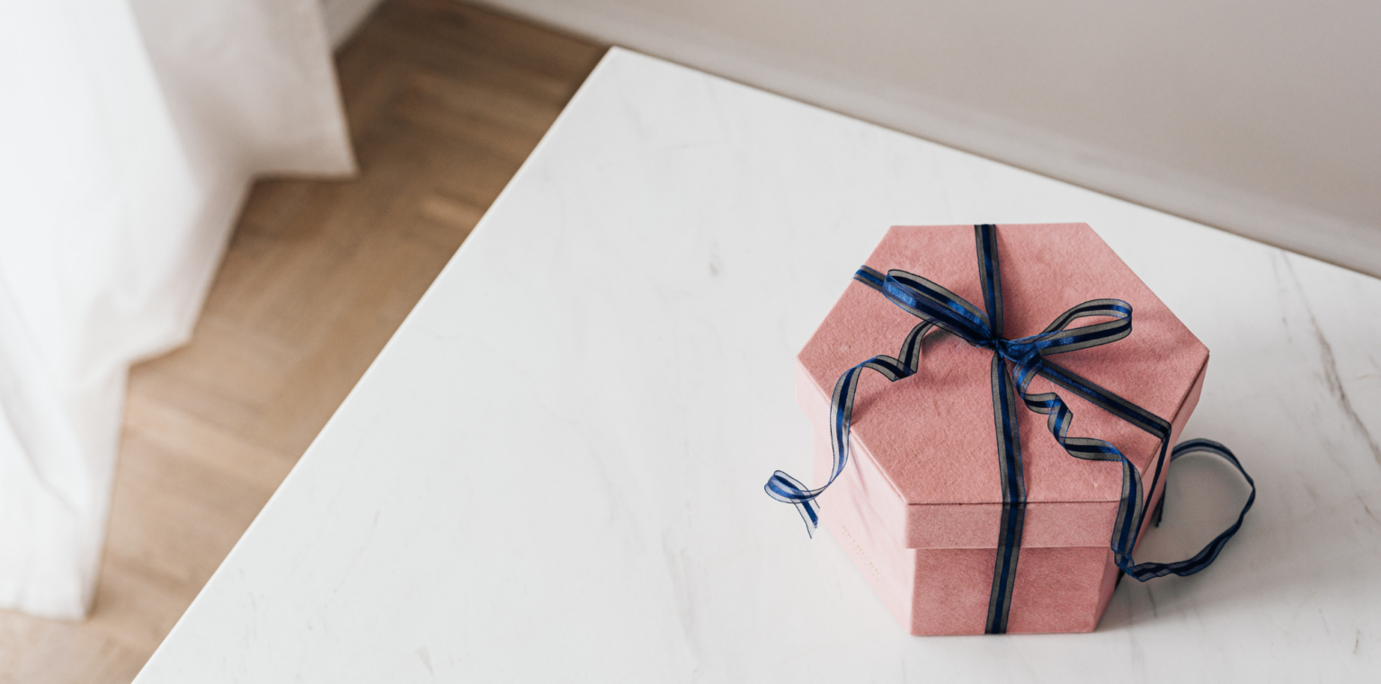 Starting a PR Box Strategy For Your Shopify Store | Influencer Marketing